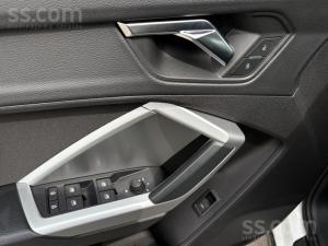 Balts Audi Q3 2020 Rīga, ar dzinēja tilpumu 1.50 L un nobraukumu 96 tūkst. km par 21500 €, foto 24 vietnē AUTOMOTO.COM.LV