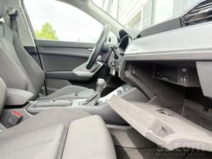 Balts Audi Q3 2020 Rīga, ar dzinēja tilpumu 1.50 L un nobraukumu 96 tūkst. km par 21500 €, foto 27 vietnē AUTOMOTO.COM.LV