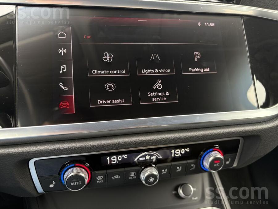 Balts Audi Q3 2020 Rīga, ar dzinēja tilpumu 1.50 L un nobraukumu 96 tūkst. km par 21500 €, foto 33 vietnē AUTOMOTO.COM.LV