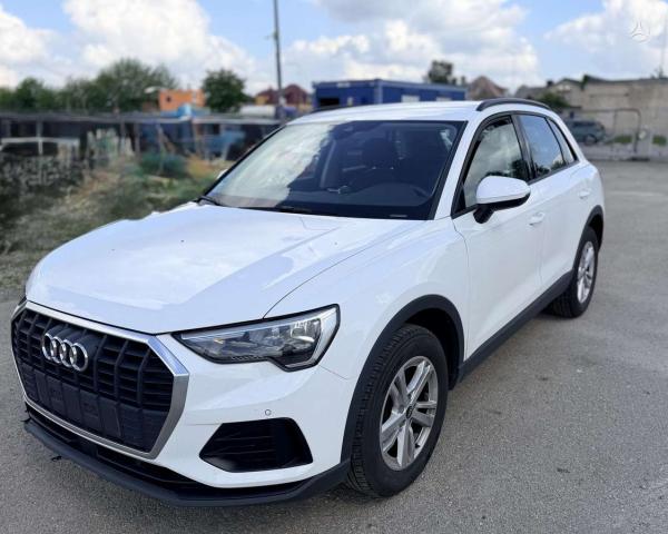 Balts Audi Q3 2020 Šauļi, ar dzinēja tilpumu 1.50 L un nobraukumu 90 tūkst. km par 14450 €, foto 10 vietnē AUTOMOTO.COM.LV