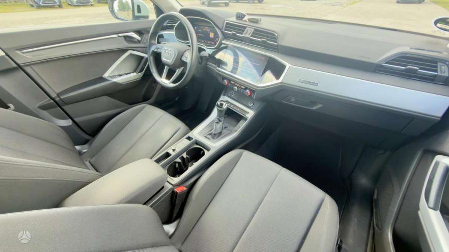 Белый Ауди Ку3 2020 в Шяуляй, объемом двигателя 1.50 л и пробегом 90 тыс. км за 14450 €, фото 13 на AUTOMOTO.COM.LV