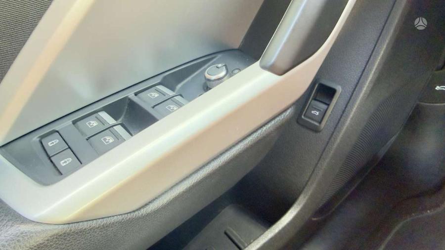 Белый Ауди Ку3 2020 в Шяуляй, объемом двигателя 1.50 л и пробегом 90 тыс. км за 14450 €, фото 31 на AUTOMOTO.COM.LV
