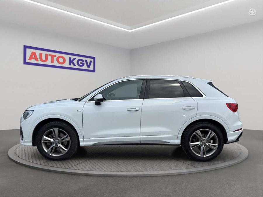 White Audi Q3 2020 in Kaunas, with an engine capacity of 2.00 L and mileage of 99 thousand km for 19999 €, photo 3 on AUTOMOTO.COM.LV