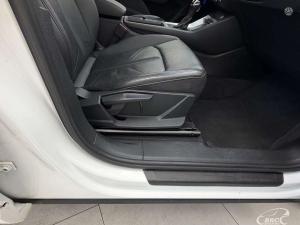 Balts Audi Q3 2020 Viļņa, ar dzinēja tilpumu 2.00 L un nobraukumu 181 tūkst. km par 17500 €, foto 8 vietnē AUTOMOTO.COM.LV