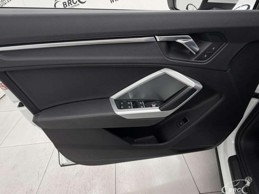 Balts Audi Q3 2020 Viļņa, ar dzinēja tilpumu 2.00 L un nobraukumu 181 tūkst. km par 17500 €, foto 20 vietnē AUTOMOTO.COM.LV