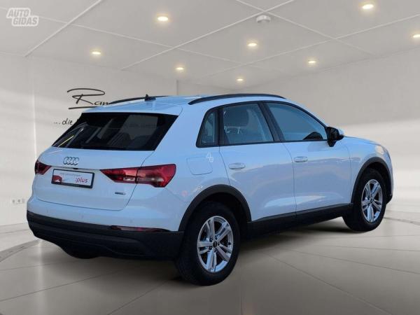 Balts Audi Q3 2021 Kauņa, ar dzinēja tilpumu 2.00 L un nobraukumu 63 tūkst. km par 33092 €, foto 5 vietnē AUTOMOTO.COM.LV