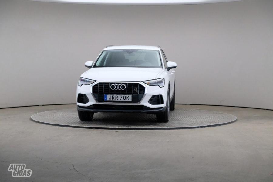White Audi Q3 2021 in Kaunas, with an engine capacity of 0.00 L and mileage of 24 thousand km for 28236 €, photo 3 on AUTOMOTO.COM.LV