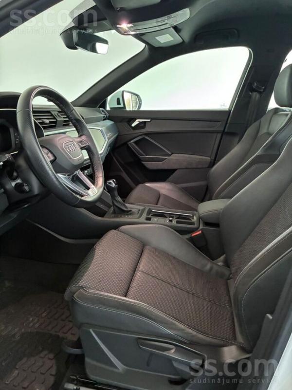 White Audi Q3 2021 in Riga, with an engine capacity of 2.00 L and mileage of 70 thousand km for 31490 €, photo 7 on AUTOMOTO.COM.LV