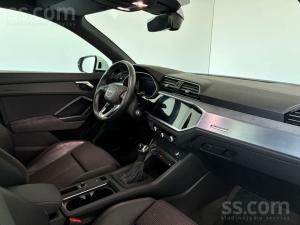 Balts Audi Q3 2021 Rīga, ar dzinēja tilpumu 2.00 L un nobraukumu 70 tūkst. km par 31490 €, foto 16 vietnē AUTOMOTO.COM.LV