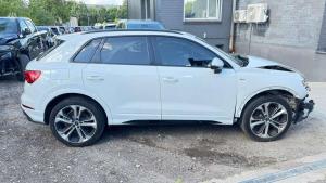 White Audi Q3 2021 in Ukmerge, with an engine capacity of 1.98 L and mileage of 61 thousand km for 9999 €, photo 5 on AUTOMOTO.COM.LV