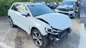 White Audi Q3 2021 in Ukmerge, with an engine capacity of 1.98 L and mileage of 61 thousand km for 9999 €, photo 6 on AUTOMOTO.COM.LV
