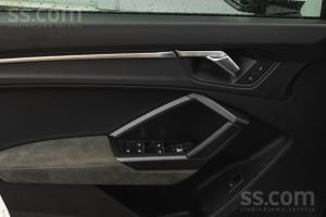 White Audi Q3 2021 in Ventspils, with an engine capacity of 1.50 L and mileage of 109 thousand km for 28450 €, photo 34 on AUTOMOTO.COM.LV