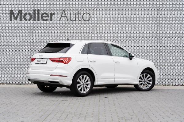 Balts Audi Q3 2021 Mārupe, ar dzinēja tilpumu 1.50 L un nobraukumu 46 tūkst. km par 25150 €, foto 5 vietnē AUTOMOTO.COM.LV