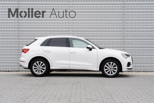 Balts Audi Q3 2021 Mārupe, ar dzinēja tilpumu 1.50 L un nobraukumu 46 tūkst. km par 25150 €, foto 6 vietnē AUTOMOTO.COM.LV