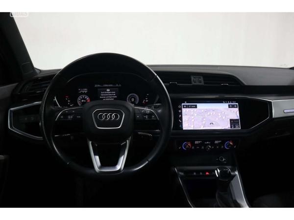 White Audi Q3 2022 in Kaunas, with an engine capacity of 2.00 L and mileage of 72 thousand km for 32669 €, photo 9 on AUTOMOTO.COM.LV
