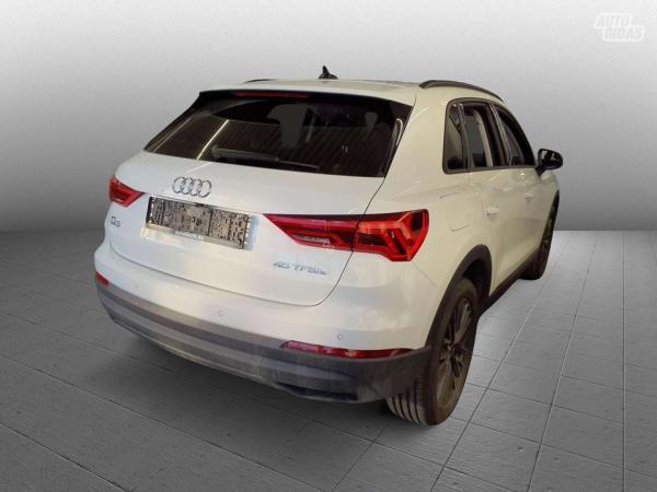 Balts Audi Q3 2022 Kauņa, ar dzinēja tilpumu 1.40 L un nobraukumu 50 tūkst. km par 30988 €, foto 3 vietnē AUTOMOTO.COM.LV
