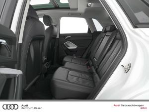 Balts Audi Q3 2022 Kauņa, ar dzinēja tilpumu 1.50 L un nobraukumu 61 tūkst. km par 31546 €, foto 12 vietnē AUTOMOTO.COM.LV