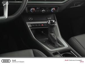 Balts Audi Q3 2022 Kauņa, ar dzinēja tilpumu 1.50 L un nobraukumu 61 tūkst. km par 31546 €, foto 15 vietnē AUTOMOTO.COM.LV