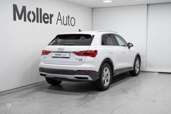 Balts Audi Q3 2022 Viļņa, ar dzinēja tilpumu 2.00 L un nobraukumu 152 tūkst. km par 24900 €, foto 3 vietnē AUTOMOTO.COM.LV