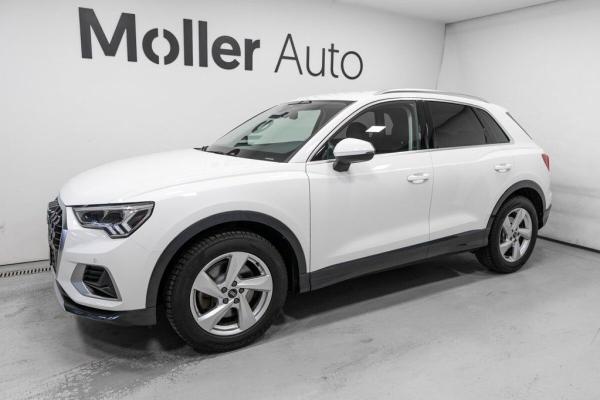 Balts Audi Q3 2022 Viļņa, ar dzinēja tilpumu 2.00 L un nobraukumu 152 tūkst. km par 24900 €, foto 2 vietnē AUTOMOTO.COM.LV