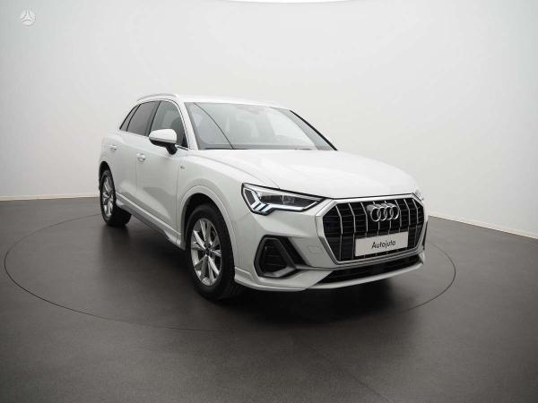 Balts Audi Q3 2022 Viļņa, ar dzinēja tilpumu 1.50 L un nobraukumu 54 tūkst. km par 26900 €, foto 3 vietnē AUTOMOTO.COM.LV