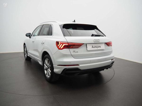 Balts Audi Q3 2022 Viļņa, ar dzinēja tilpumu 1.50 L un nobraukumu 54 tūkst. km par 26900 €, foto 6 vietnē AUTOMOTO.COM.LV