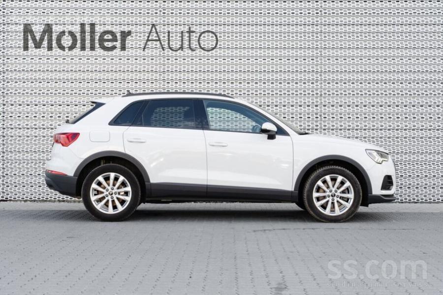 White Audi Q3 2022 in Riga, with an engine capacity of 1.40 L and mileage of 98 thousand km for 26800 €, photo 10 on AUTOMOTO.COM.LV