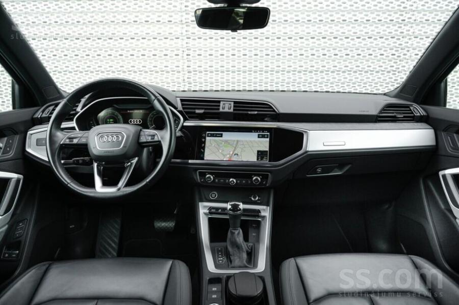 White Audi Q3 2022 in Riga, with an engine capacity of 1.40 L and mileage of 98 thousand km for 26800 €, photo 12 on AUTOMOTO.COM.LV