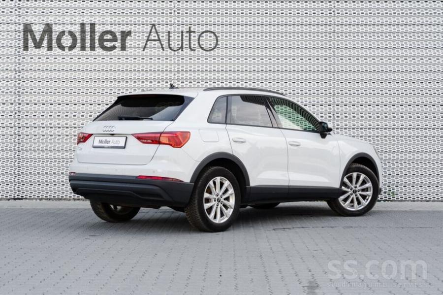 White Audi Q3 2022 in Riga, with an engine capacity of 1.40 L and mileage of 98 thousand km for 26800 €, photo 9 on AUTOMOTO.COM.LV
