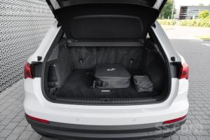 White Audi Q3 2022 in Riga, with an engine capacity of 1.40 L and mileage of 98 thousand km for 26800 €, photo 58 on AUTOMOTO.COM.LV