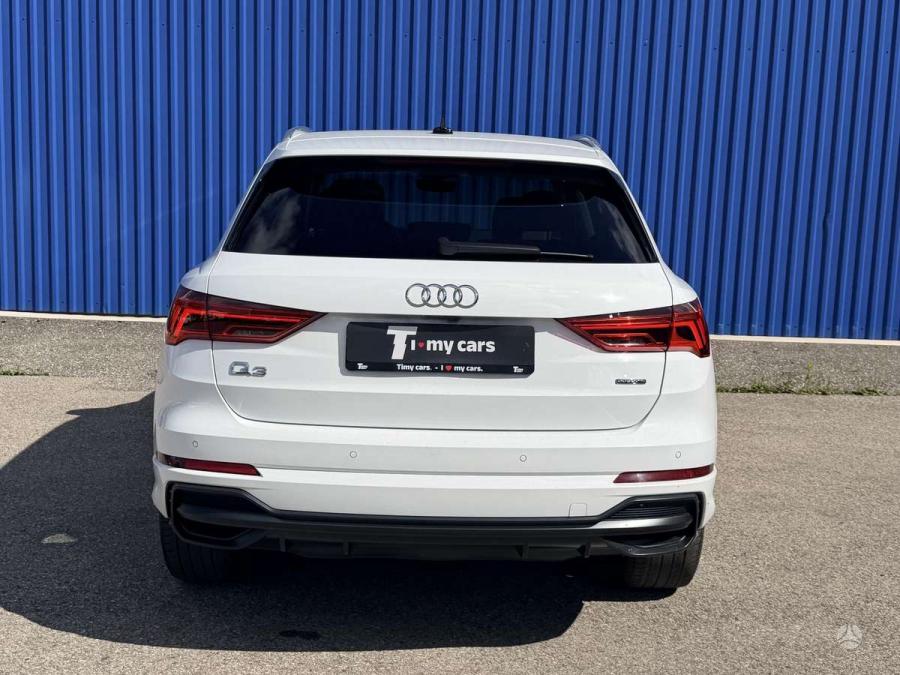 Balts Audi Q3 2022 Kauņa, ar dzinēja tilpumu 1.98 L un nobraukumu 110 tūkst. km par 23900 €, foto 5 vietnē AUTOMOTO.COM.LV