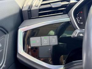 Balts Audi Q3 2022 Kauņa, ar dzinēja tilpumu 1.98 L un nobraukumu 110 tūkst. km par 23900 €, foto 20 vietnē AUTOMOTO.COM.LV