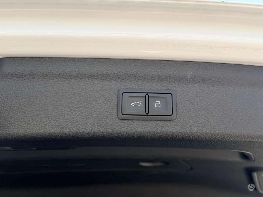 Balts Audi Q3 2022 Kauņa, ar dzinēja tilpumu 1.98 L un nobraukumu 110 tūkst. km par 23900 €, foto 29 vietnē AUTOMOTO.COM.LV
