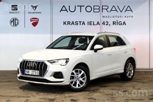 White Audi Q3 2023 in Riga, with an engine capacity of 1.50 L and mileage of 39 thousand km for 27500 €, photo  on AUTOMOTO.COM.LV