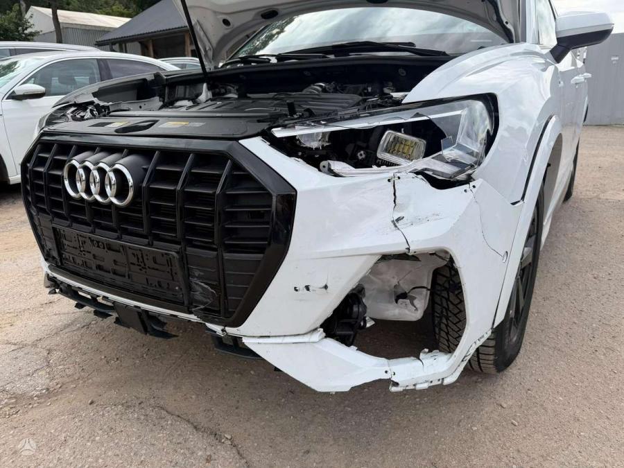 Balts Audi Q3 2024 Kauņa, ar dzinēja tilpumu 1.97 L un nobraukumu 44 tūkst. km par 20900 €, foto 10 vietnē AUTOMOTO.COM.LV