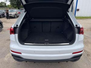 Balts Audi Q3 2024 Kauņa, ar dzinēja tilpumu 1.97 L un nobraukumu 44 tūkst. km par 20900 €, foto 11 vietnē AUTOMOTO.COM.LV