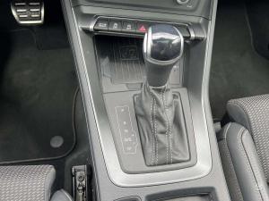 Balts Audi Q3 2024 Kauņa, ar dzinēja tilpumu 1.97 L un nobraukumu 44 tūkst. km par 20900 €, foto 21 vietnē AUTOMOTO.COM.LV