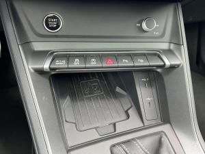 Balts Audi Q3 2024 Kauņa, ar dzinēja tilpumu 1.97 L un nobraukumu 44 tūkst. km par 20900 €, foto 22 vietnē AUTOMOTO.COM.LV