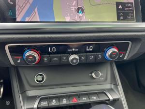 Balts Audi Q3 2024 Kauņa, ar dzinēja tilpumu 1.97 L un nobraukumu 44 tūkst. km par 20900 €, foto 23 vietnē AUTOMOTO.COM.LV