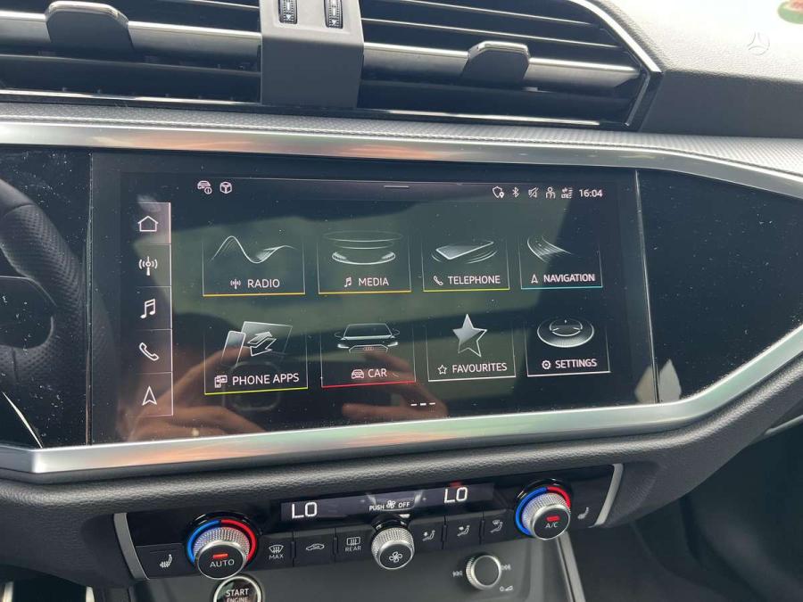 Balts Audi Q3 2024 Kauņa, ar dzinēja tilpumu 1.97 L un nobraukumu 44 tūkst. km par 20900 €, foto 28 vietnē AUTOMOTO.COM.LV
