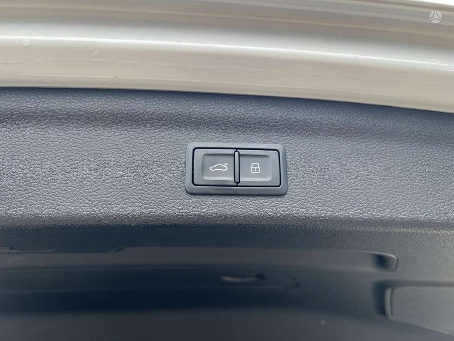 Balts Audi Q3 2024 Kauņa, ar dzinēja tilpumu 1.97 L un nobraukumu 44 tūkst. km par 20900 €, foto 42 vietnē AUTOMOTO.COM.LV