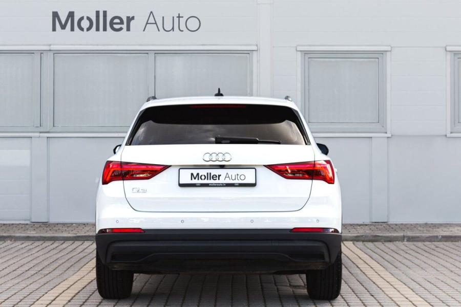 Balts Audi Q3 2024 Ventspils, ar dzinēja tilpumu 1.50 L un nobraukumu 46 tūkst. km par 31050 €, foto 4 vietnē AUTOMOTO.COM.LV