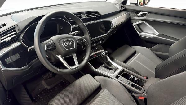 White Audi Q3 2025 in Kaunas, with an engine capacity of 0.00 L and mileage of 22 thousand km for 35799 €, photo 7 on AUTOMOTO.COM.LV