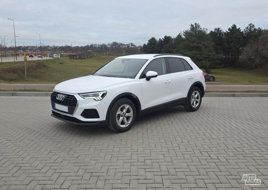 White Audi Q3 2025 in Kaunas, with an engine capacity of 1.50 L and mileage of 4 thousand km for 29900 €, photo 1 on AUTOMOTO.COM.LV