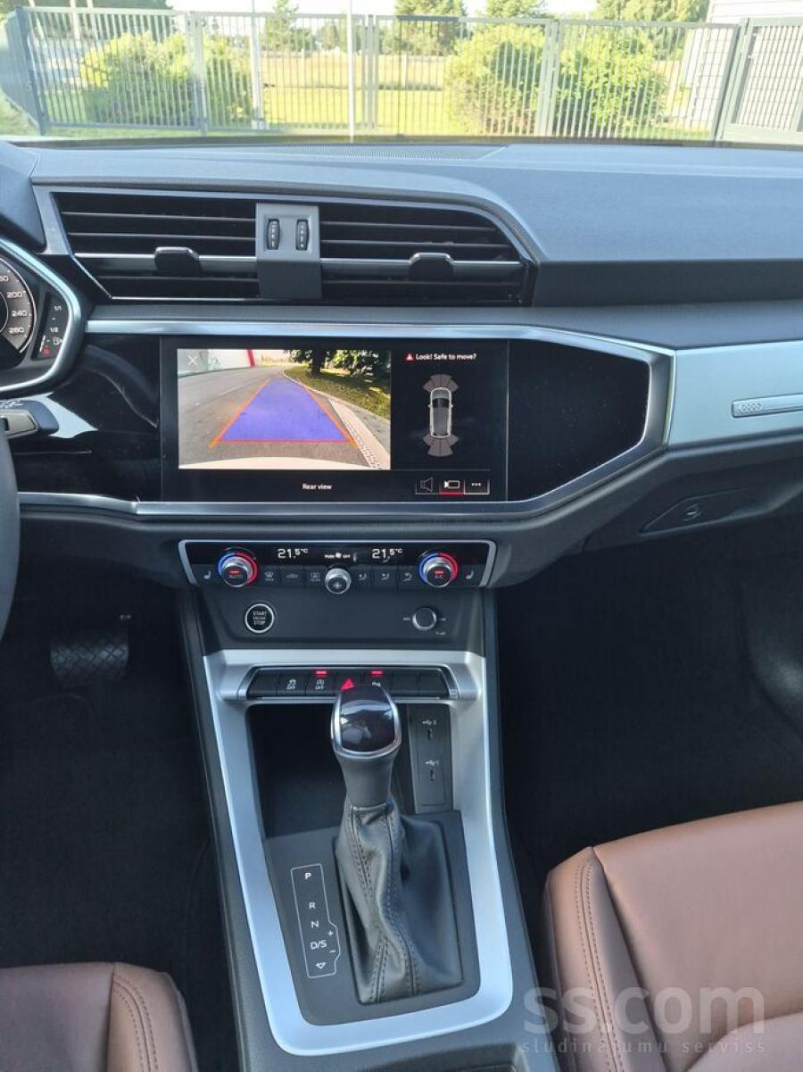 Balts Audi Q3 2025 Rīga, ar dzinēja tilpumu 1.50 L un nobraukumu 39 tūkst. km par 34500 €, foto 5 vietnē AUTOMOTO.COM.LV