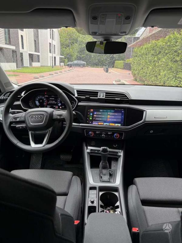 Balts Audi Q3 2026 Viļņa, ar dzinēja tilpumu 1.50 L un nobraukumu 2 tūkst. km par 29995 €, foto 6 vietnē AUTOMOTO.COM.LV