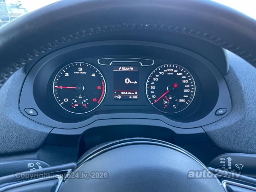 Белый Ауди Ку3 2011 в Таллин, объемом двигателя 2.00 л и пробегом 100 тыс. км за 13900 €, фото 4 на AUTOMOTO.COM.LV