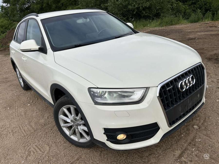 White Audi Q3 2012 in Taurage, with an engine capacity of 1.97 L and mileage of 268 thousand km for 8300 €, photo 3 on AUTOMOTO.COM.LV