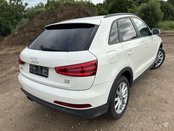 Balts Audi Q3 2012 Tauragė, ar dzinēja tilpumu 1.97 L un nobraukumu 268 tūkst. km par 8300 €, foto 4 vietnē AUTOMOTO.COM.LV