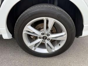 White Audi Q3 2023 in Siauliai, with an engine capacity of 2.00 L and mileage of 61 thousand km for 20449 €, photo 8 on AUTOMOTO.COM.LV